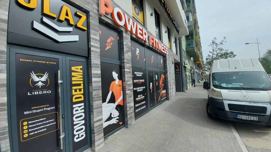 Spor kulüpleri Power Fitness, Novi Sad, foto