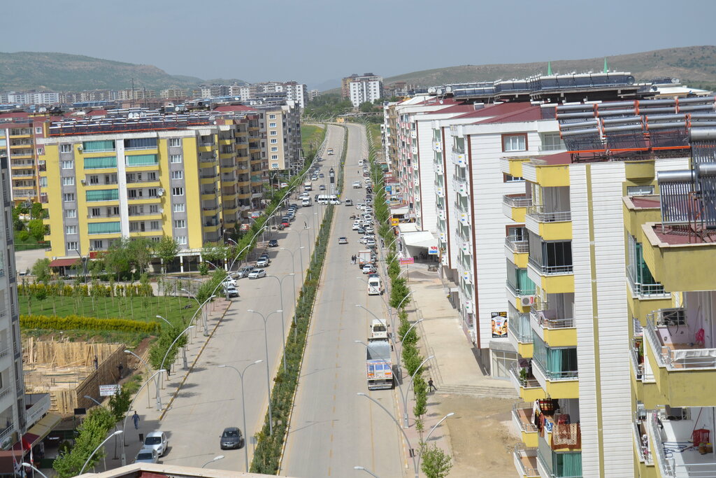 Tren istasyonu Türkiye Cumhuriyeti Devlet Demiryolları, Ergani, foto