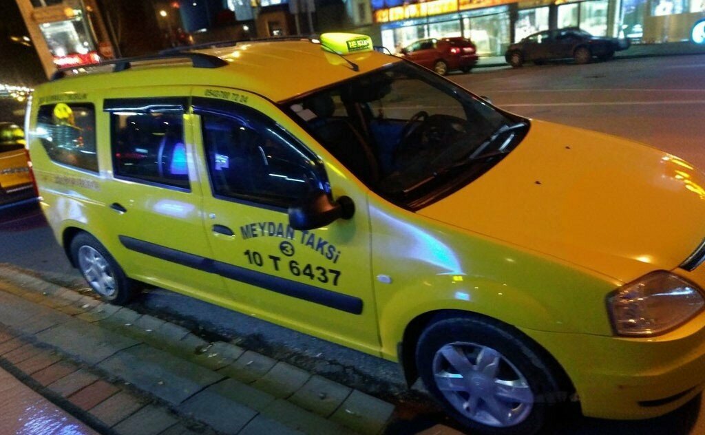 Taksi durağı Gönen Meydan Taksi Durağı, Gönen, foto