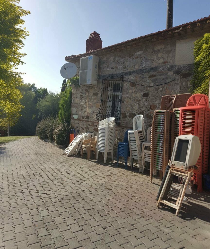 Restoran Yelkispor Kulübü Lokali, Güzelbahçe, foto