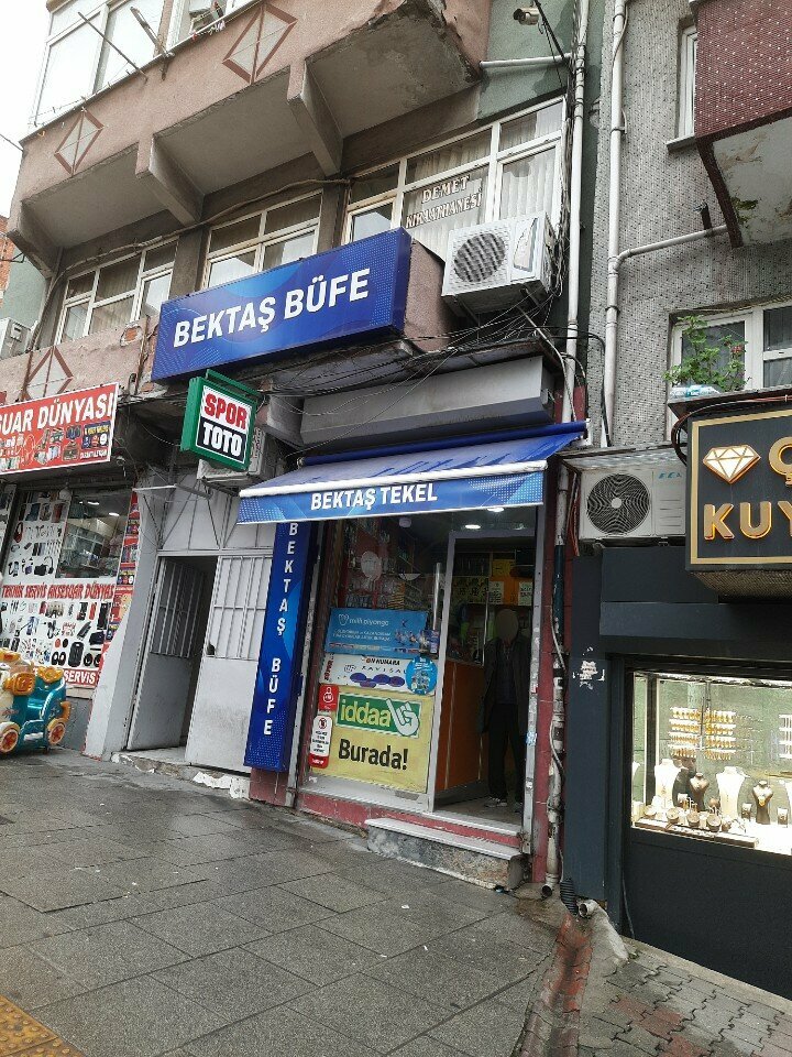 Alkollü içecekler Bektaş Büfe&Tekel, İstanbul, foto