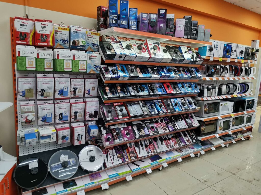 Bilgisayar mağazaları DNS, Ufa, foto