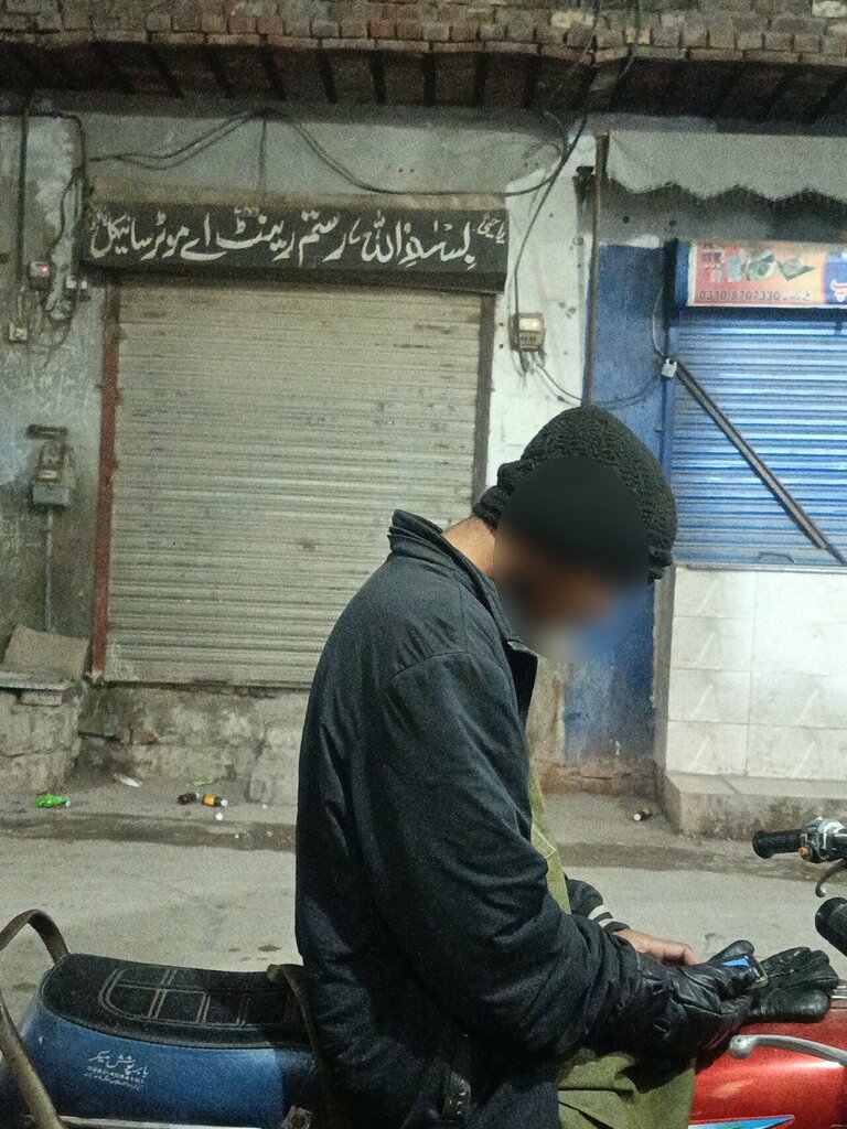 Oto kiralama Bismillah Rustam Rent A Car, Lahor, foto