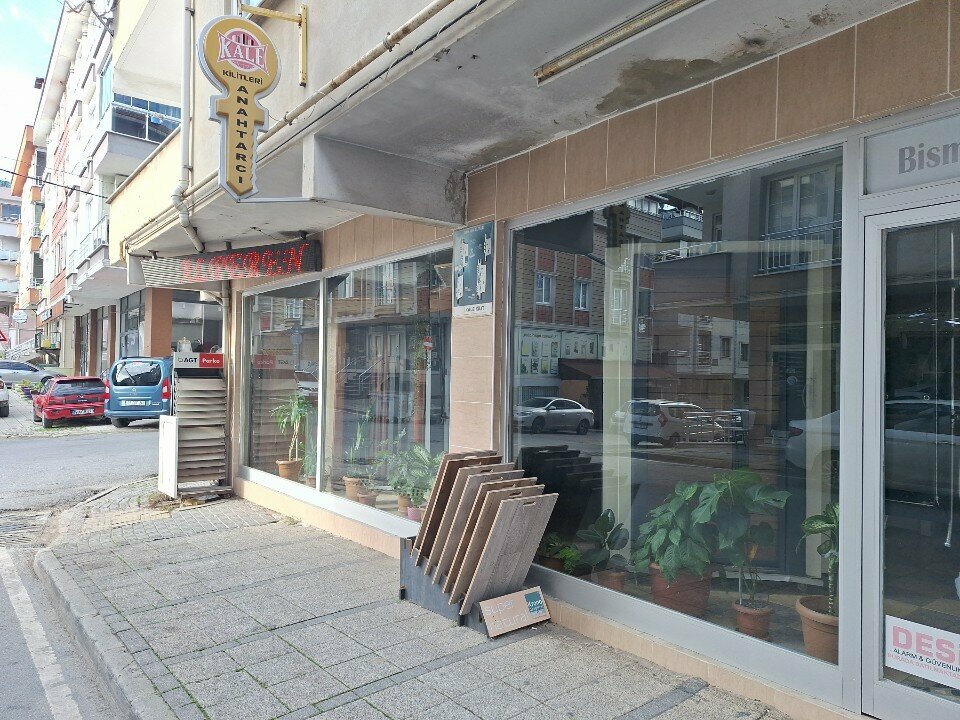 Kapılar Alperen Çelik Kapı & Montaj, İstanbul, foto