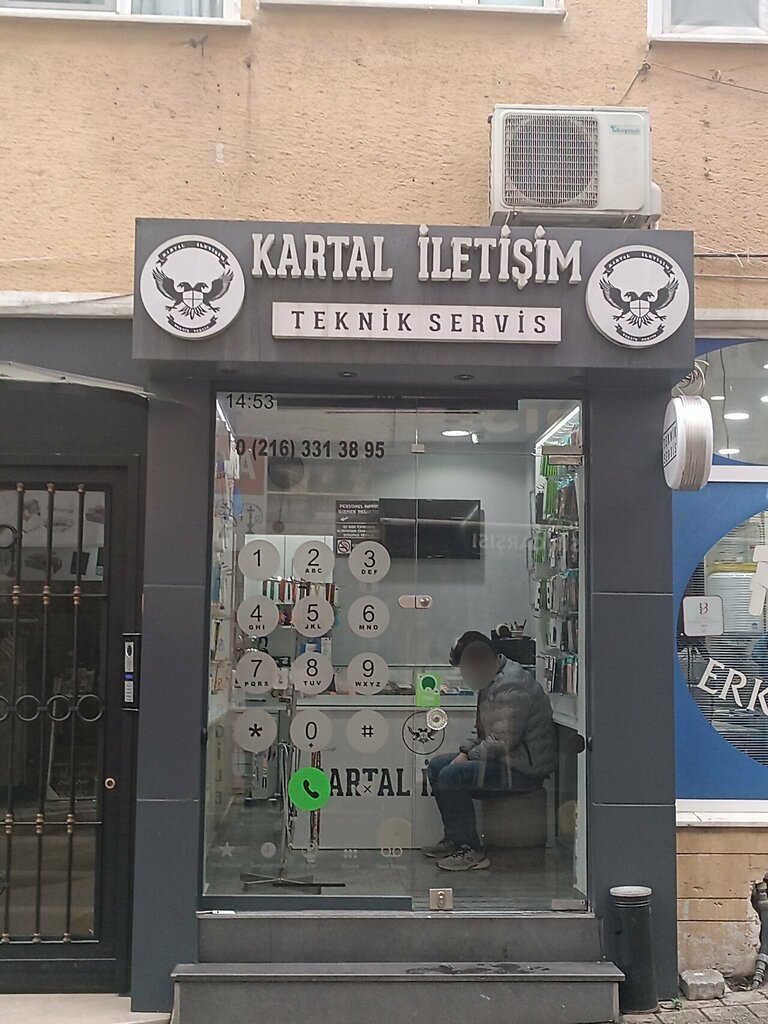 Cep telefonu ve aksesuarları satış mağazaları Kartal İletişim, İstanbul, foto