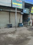 Prince Bering store (Province of Punjab, Lahore, Circular Road), dökümcüler  Lahor'dan
