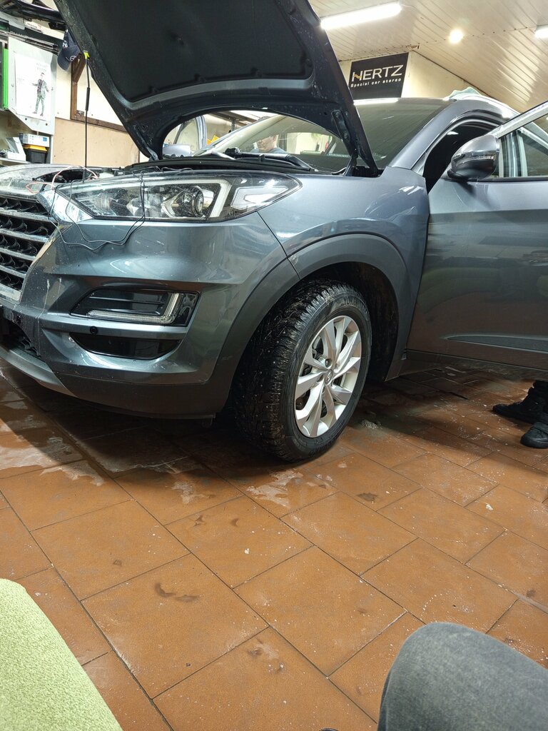 Araç camlarının renklendirilmesi Тонировка, Kazan, foto