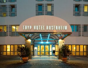 Tryp by Wyndham Rosenheim (Brixstraße No:3, Rosenheim), otel  Rosenheim'dan