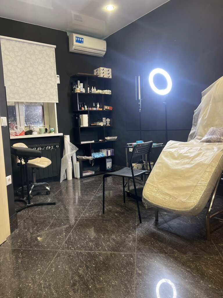 Dövmeciler Монохром, Balaşiha, foto