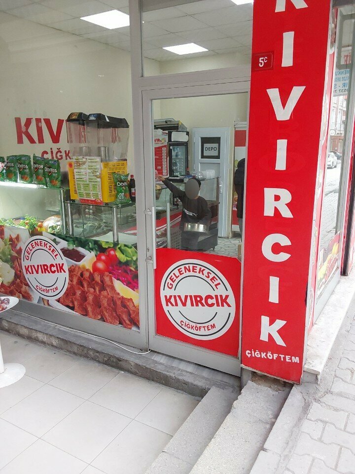Fast food Kıvırcık Çiğköftem, İstanbul, foto