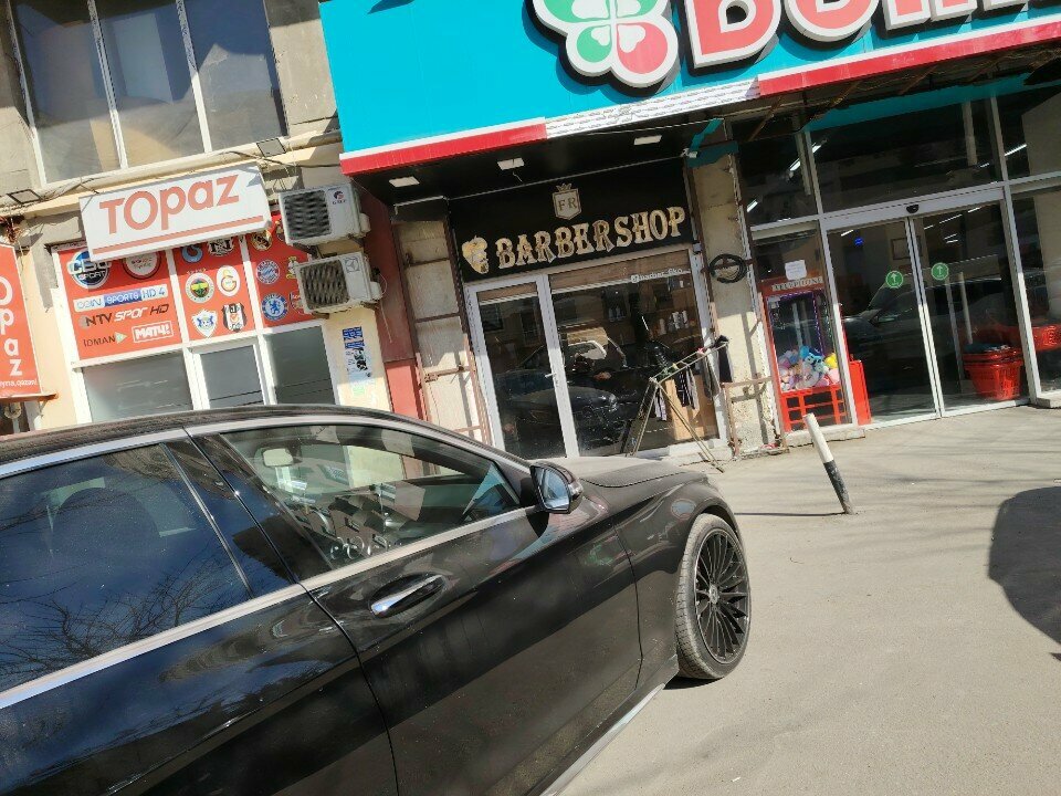 Berberler Barber shop, Bakü, foto