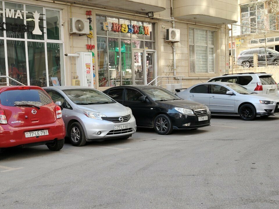 Anaokulları Məstan, Bakü, foto