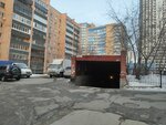 Гаражный кооператив (улица Сулимова No:6, Екатеринбург), garajlar  Yekaterinburg'dan
