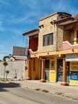 Moron Hardware Store (Santa Cruz de la Sierra, Avenida Marcelo Quiroga Santa Cruz, 294), ev temizlik ürünleri  Bolivya'dan