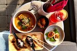 Godzzy Asia kitchen (Naberezhnaya ulitsa No:3, Urban-Type Settlement of Sirius), kafe  Krasnodarski krayından
