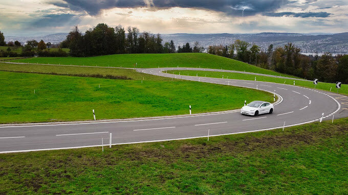 Sürücü kursları DriveLab, Zug, foto