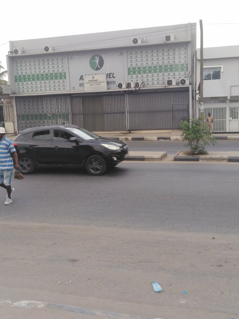 i̇laç firmaları Africhahel Deposito de Medicamentos, Loanda, foto