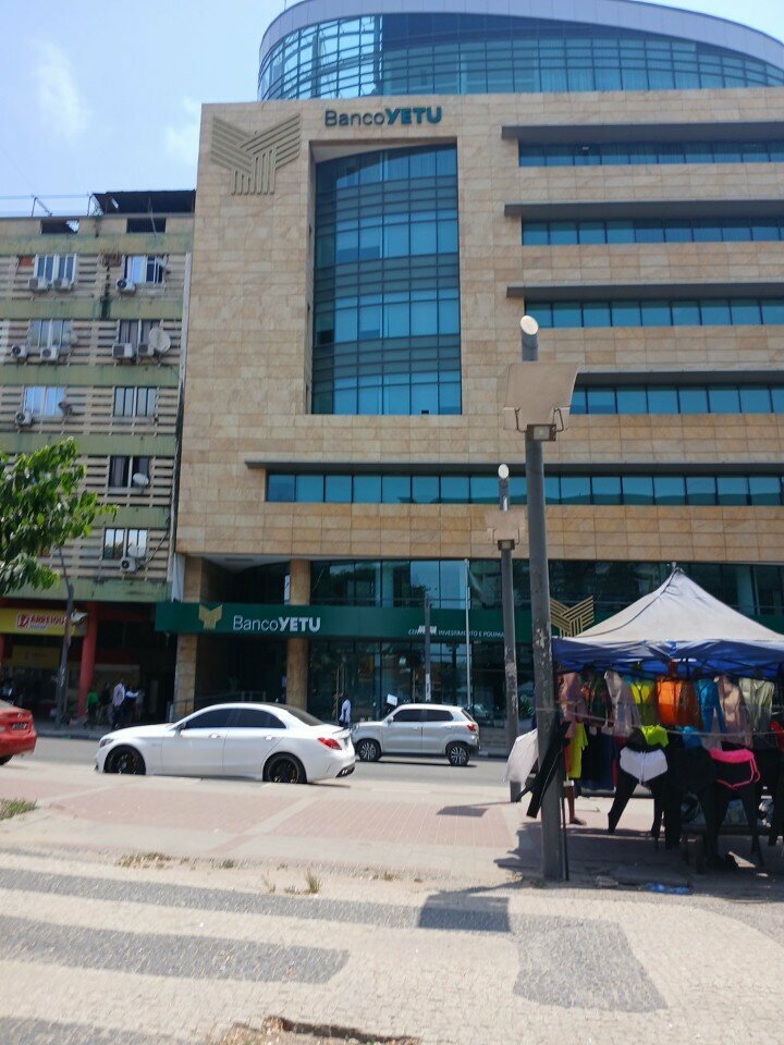 Banka Banco Yetu, Loanda, foto
