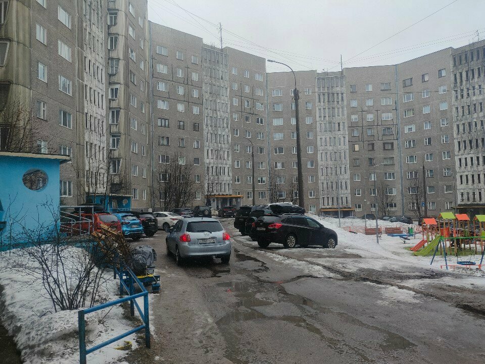 i̇nşaat kooperatifleri ЖСК Мурманск 85-22, Murmansk, foto