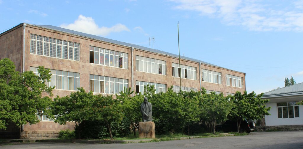 Ortaokul Karbi secondary school named after Vahan Tekeyan, Aragatsotn, foto