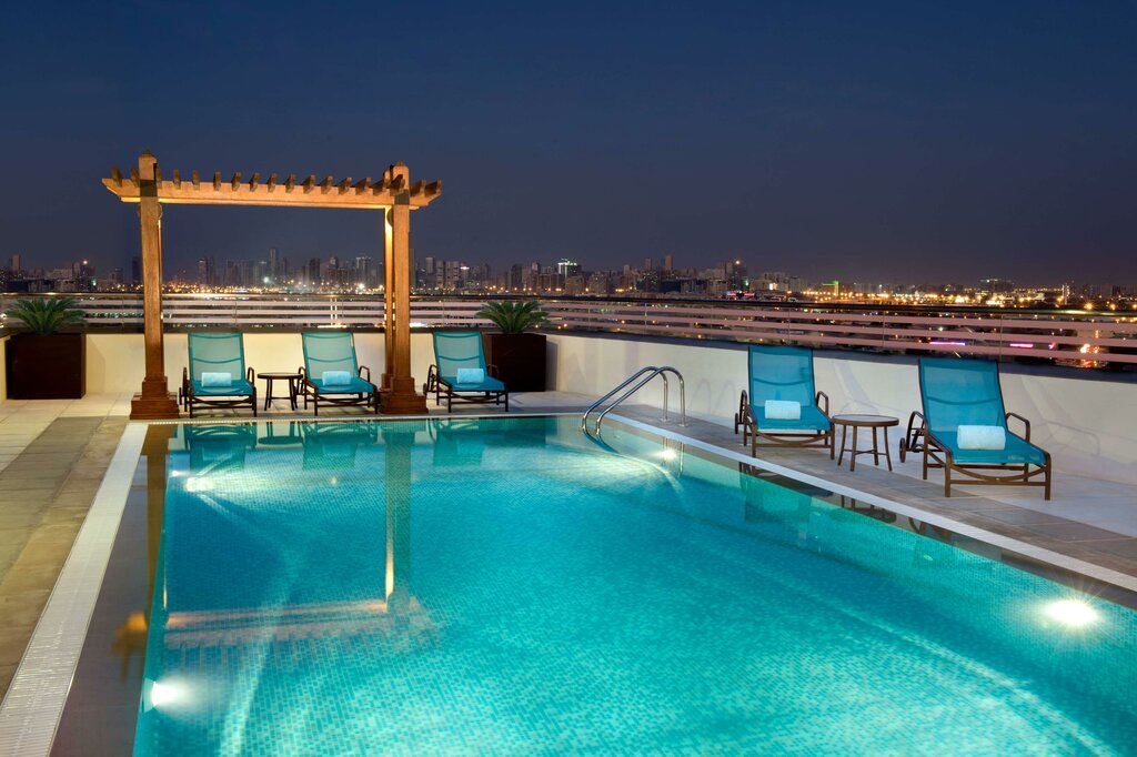 Otel Hilton Garden Inn Dubai Deira, Dubai, foto