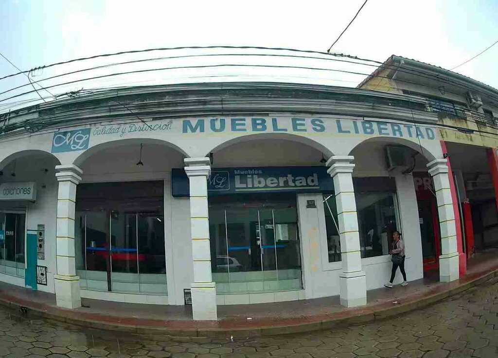 Emlak ofisi Muebles Libertad, Santa‑Krus, foto