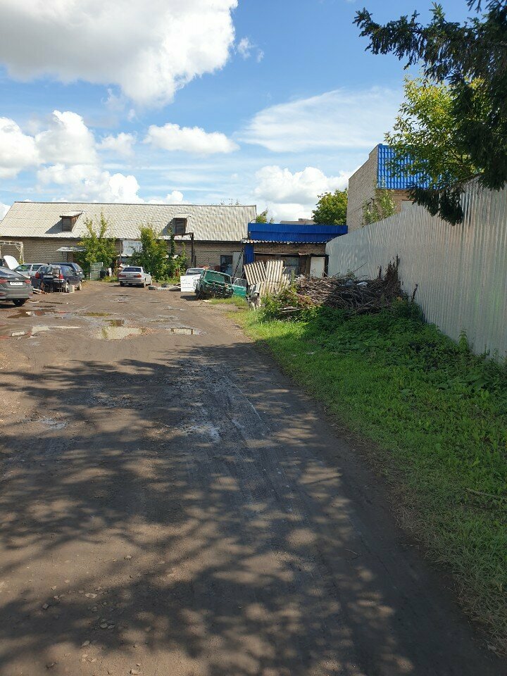 Çıkma yedek parça Berloga, Petropavl (Petropavlovsk), foto