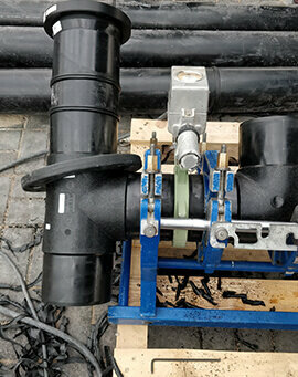 Su ve kanalizasyon sistemlerinin montaj ve bakımı Hi Tech Pipes Installation Specialized, Ummül‑Kayveyn Emirliği, foto