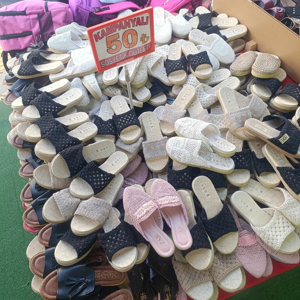 Ayakkabı mağazaları Sosyetik, İzmir, foto