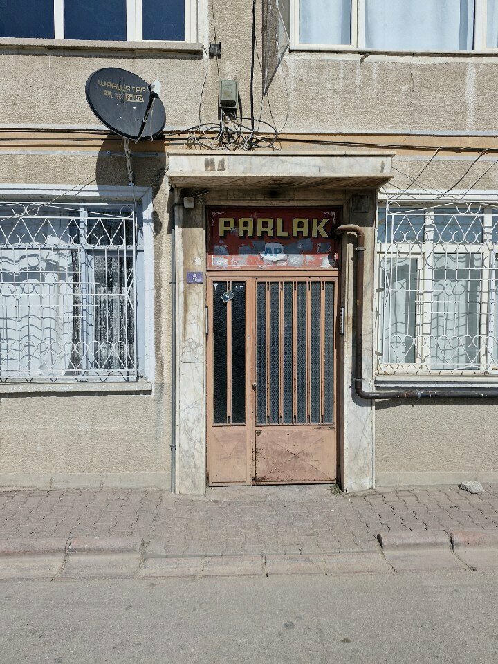Apartman kompleksi Parlak Apartmanı, Konya, foto