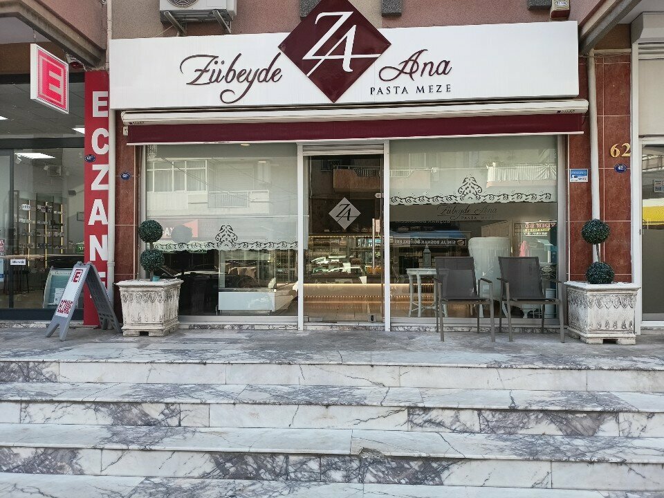 Pasta, şekerleme ve tatlı Zübeyde Ana Pasta Meze, İzmir, foto