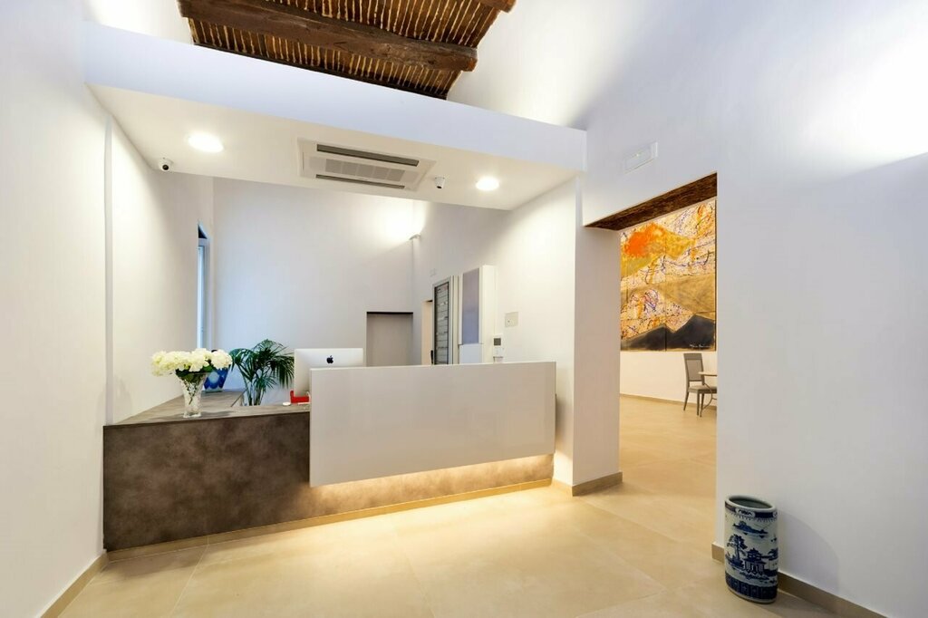 Otel Il Tesoro Smart Suite & SPA, Napoli, foto