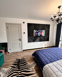 Апартаменты Трехкомнатная квартира на Никольской 15а (Nikolskaya ulitsa No:15А, Yessentuki), otel  Essentuky'den