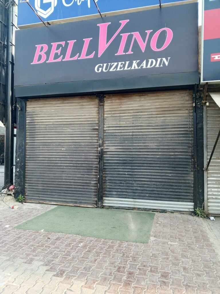 Giyim mağazası BellVino, Lahor, foto