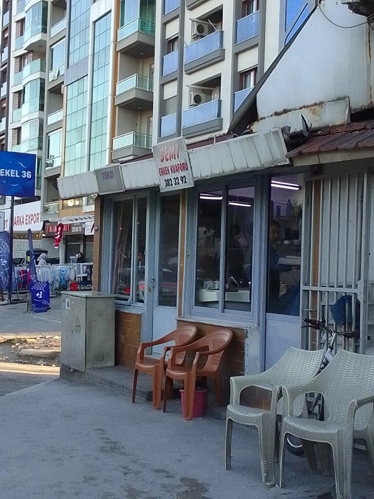 Kuaförler Semt Erkek Kuaförü, İzmir, foto