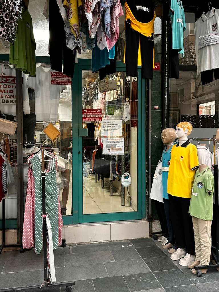 Çocuk giyim mağazaları Elif Bebe Tuhafiye, İstanbul, foto