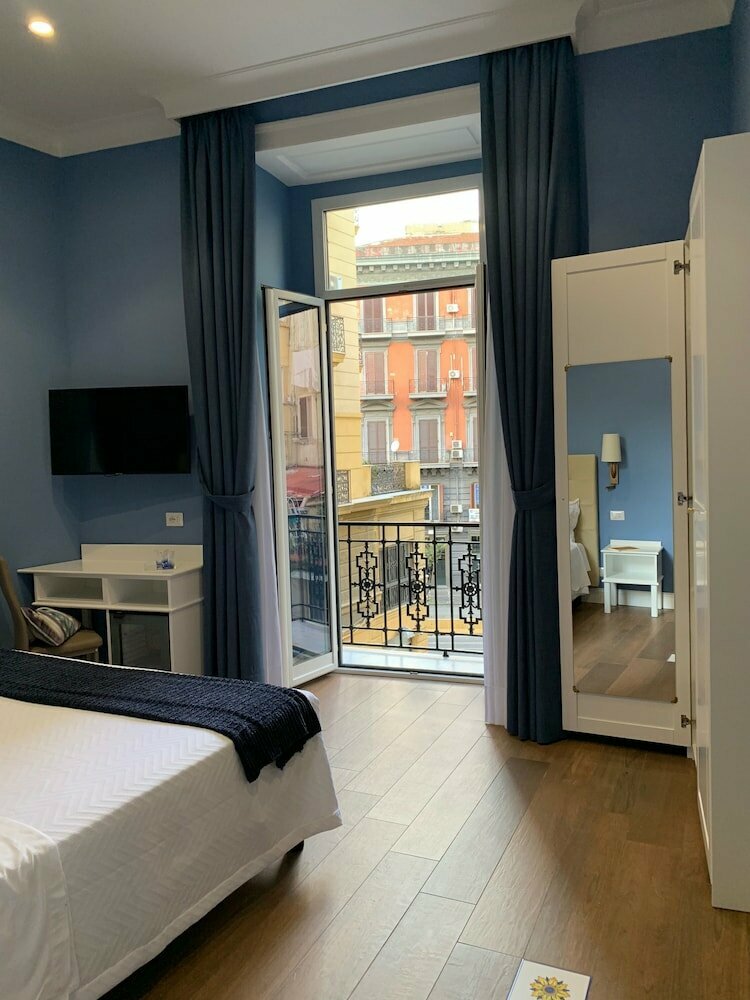 Otel Suite CuoreNapoletano, Napoli, foto