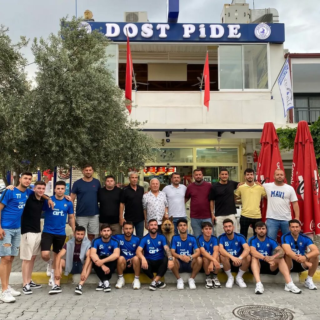 Kafe Dost Pide, Çeşme, foto