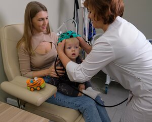 Filatovskaya klinika (ulitsa Nikolaya Zelinskogo No:5к2, Tyumen), tıp merkezleri ve klinikler  Tiumen'den