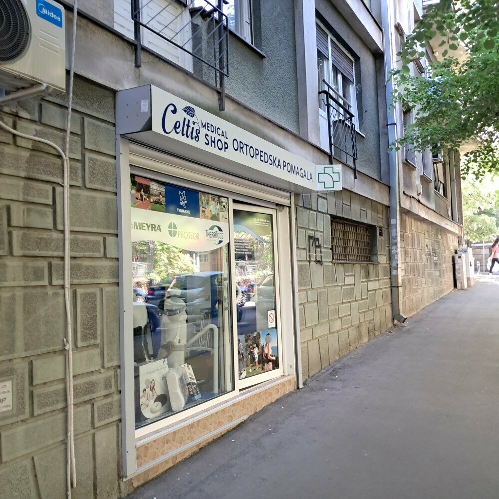 Eczaneler Celtis shop, Belgrad, foto