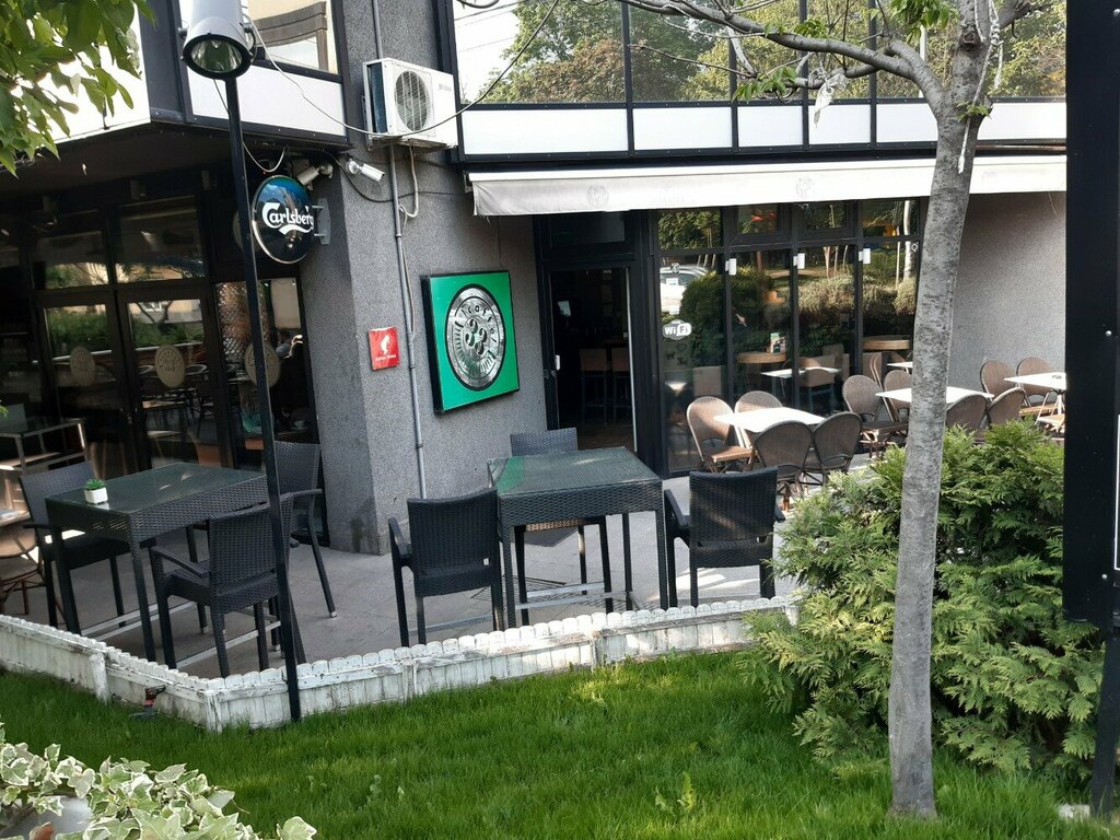Kahve dükkanları Caffe The 33, Belgrad, foto