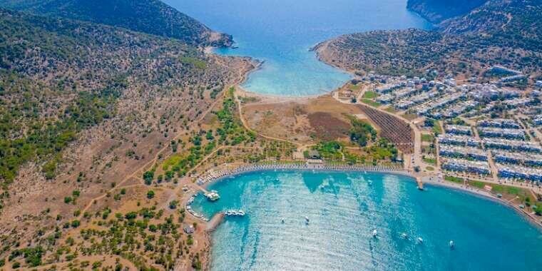 Piknik alanı Talat Göktepe Çamlığı Piknik Alanı, Erdemli, foto