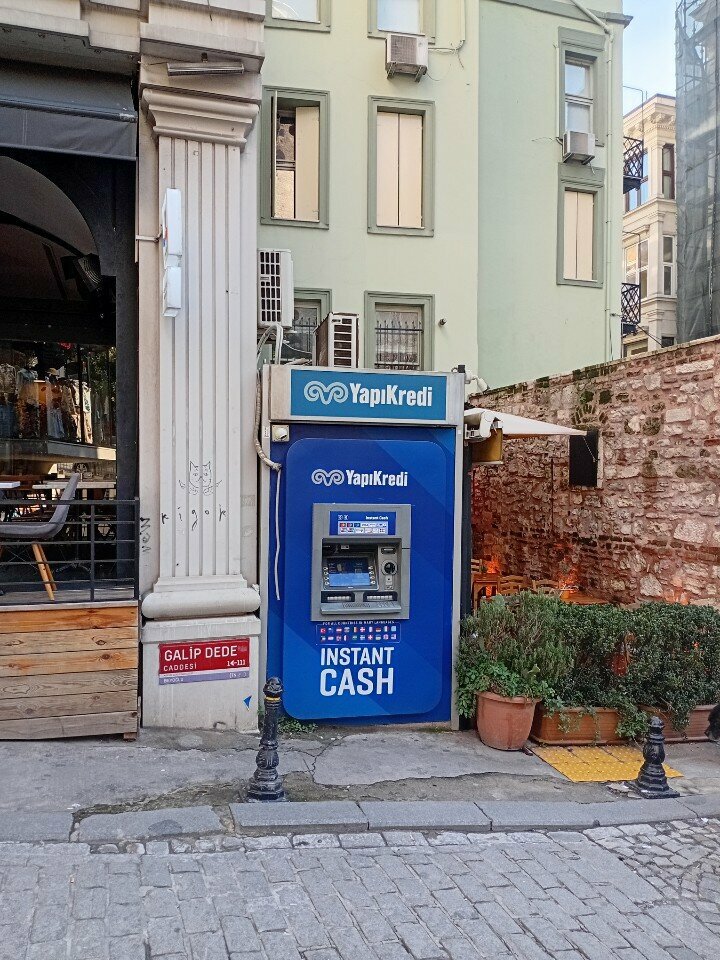ATM'ler Yapı Kredi, İstanbul, foto