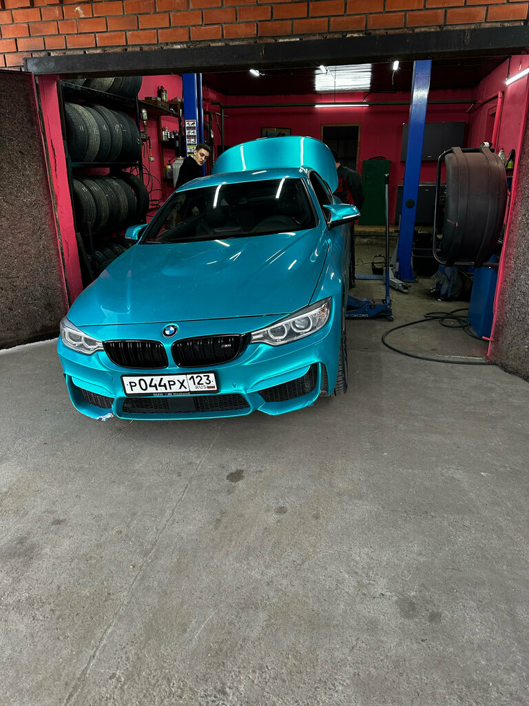 Otomobil servisi Автосервис, Krasnodarski krayı, foto