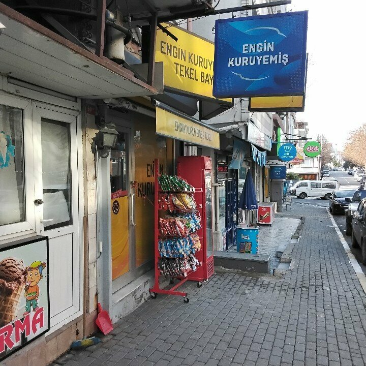 Bira dükkanı Engin Kuruyemiş Tekel, İstanbul, foto