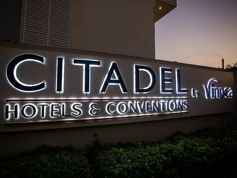 Otel Citadel Hotel by Vinnca, Dünya, foto