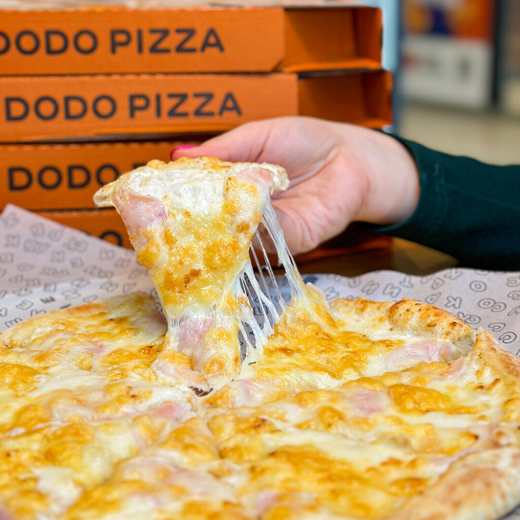 Pizzacılar Dodo Pizza, Minsk, foto