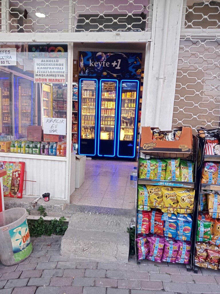 Market Uğur Tekel & Çerez, İzmir, foto