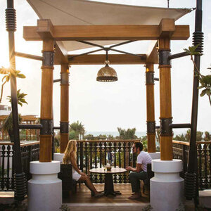 Kalsa Pool Bar (Jumeirah Al Naseem, Umm Suqeim 3, Jumeirah, Dubai), bar  Dubai'den