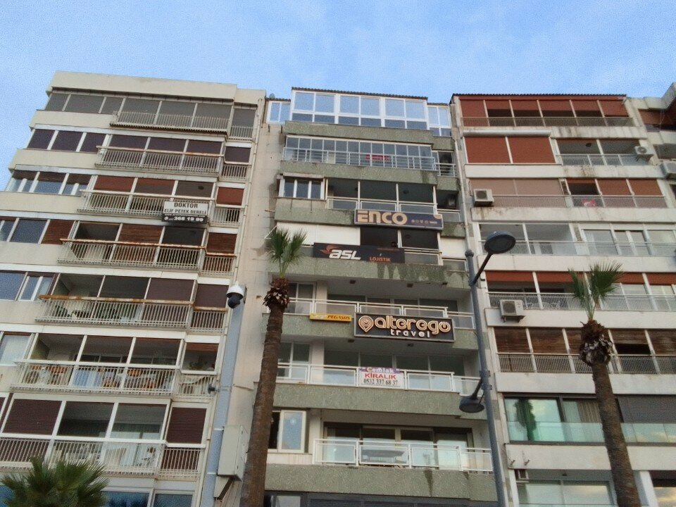 i̇thalat-ihracat firmaları Meryn, İzmir, foto